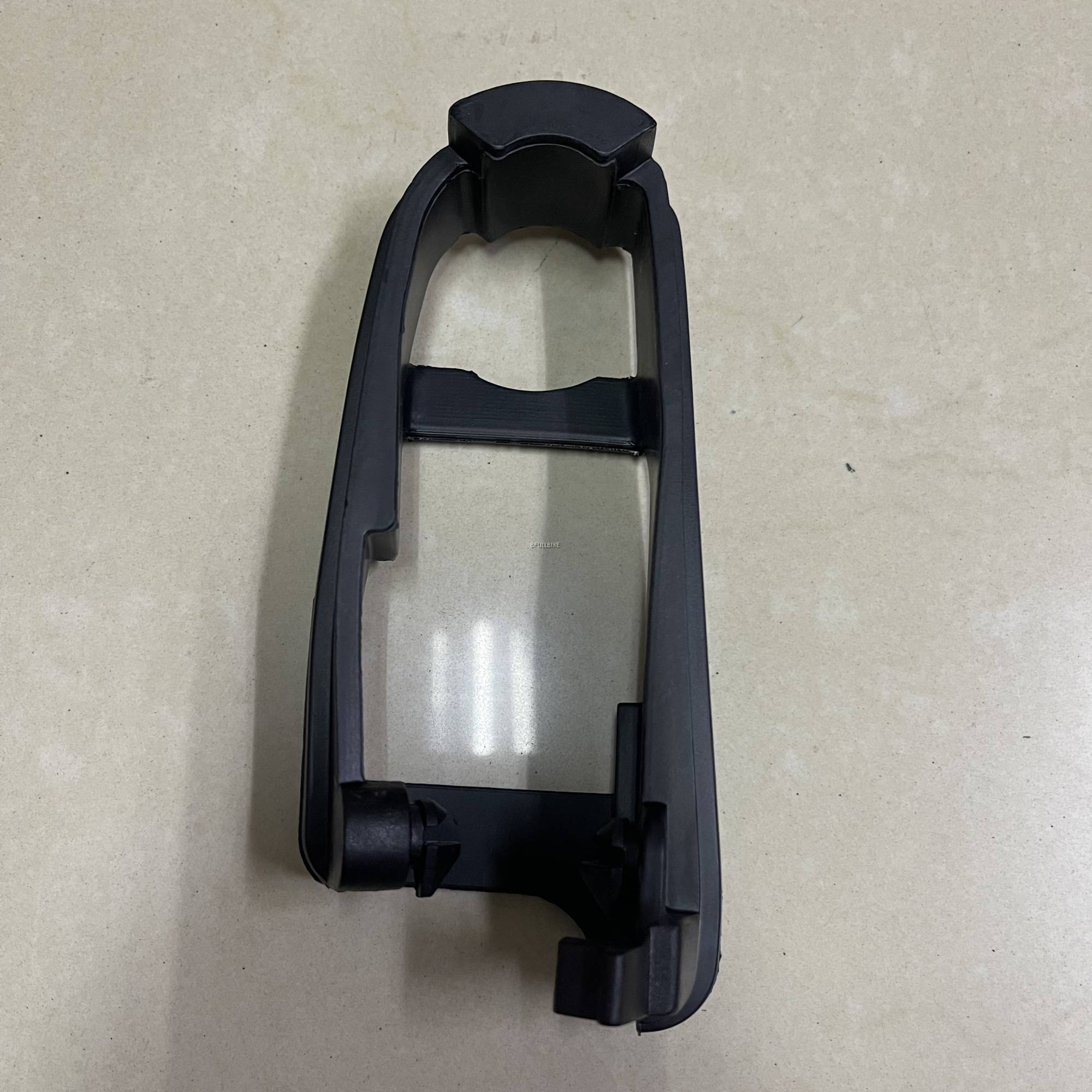 YAMAHA Y15ZR V2 Y15 V2 YSUKU V2 Y V2 CHAIN GUARD SWING ARM RUBBER 100% ...